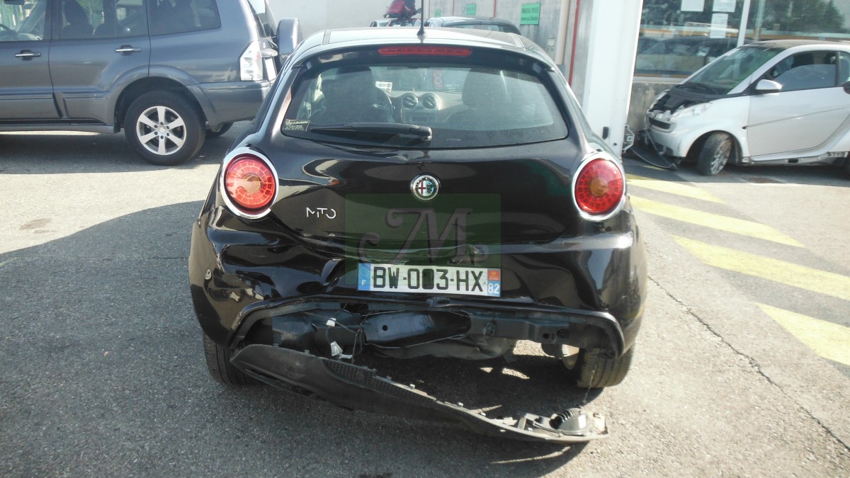 ALFA ROMEO - MITO 1.6 JTD 120 DISTINCTIVE - Véhicule Accidenté - 2890€